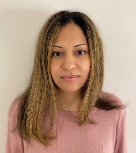 Lora Rhodes's Instagram, Twitter & Facebook on IDCrawl